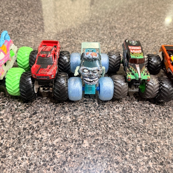 Monster Jam | Toys | 5 Monster Truck Toy Collection Red Blue Black ...
